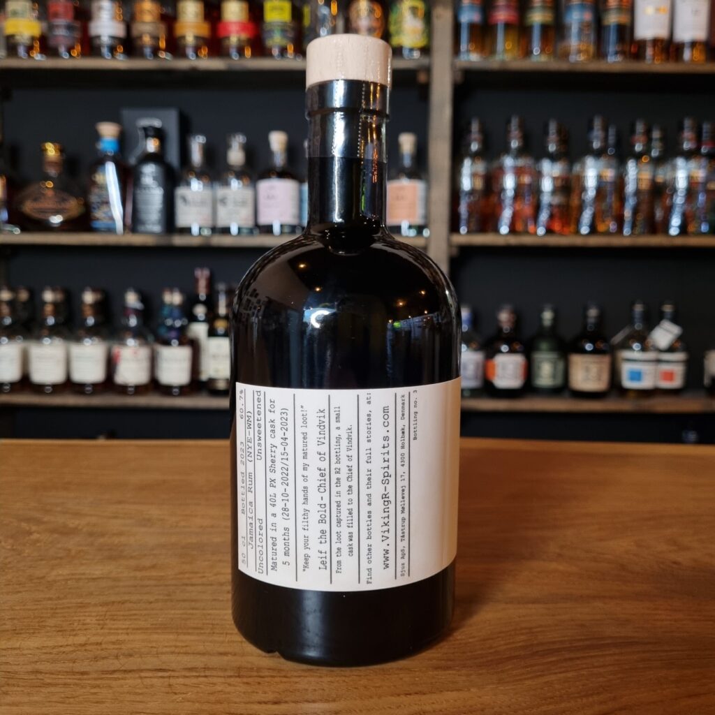 Køb VikingR Spirits Jamaica Rum R3 60,7% - Unik NYE-WM årgang